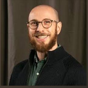 Moralitics – Open Minded Comedy